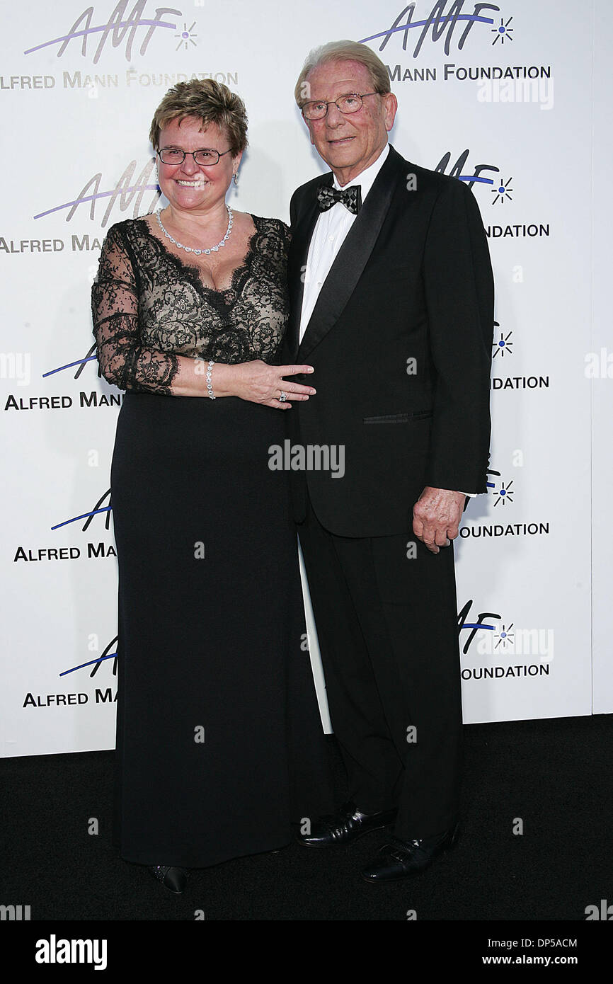 Sep 09, 2006; Beverly Hills, CA, USA; CLAUDE and ALFRED MANN during ...