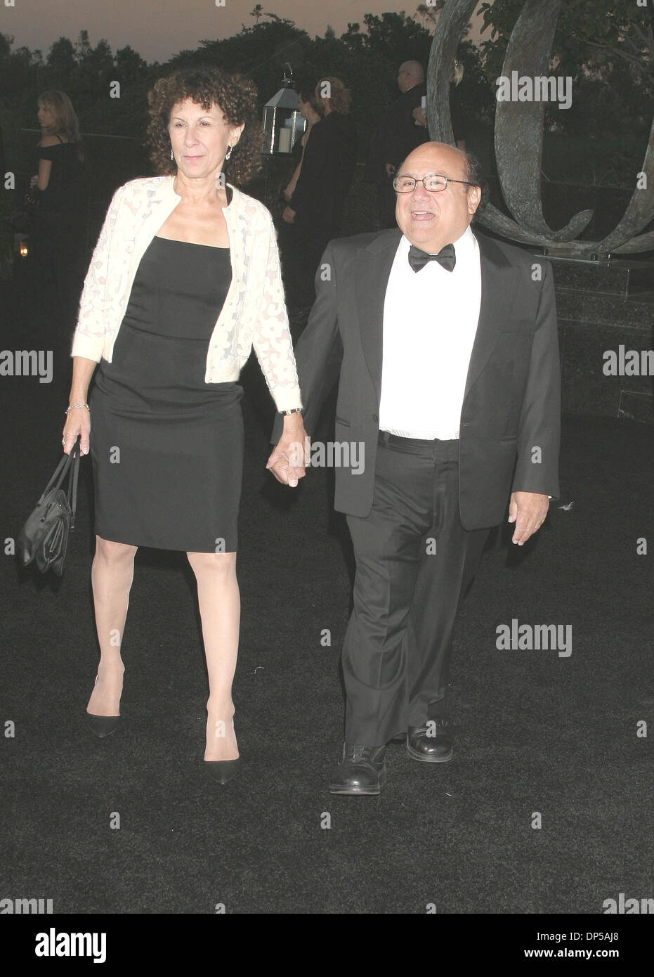 Sep 09, 2006; Los Angeles, CA, USA; Actor DANNY DeVITO and wife Actress ...