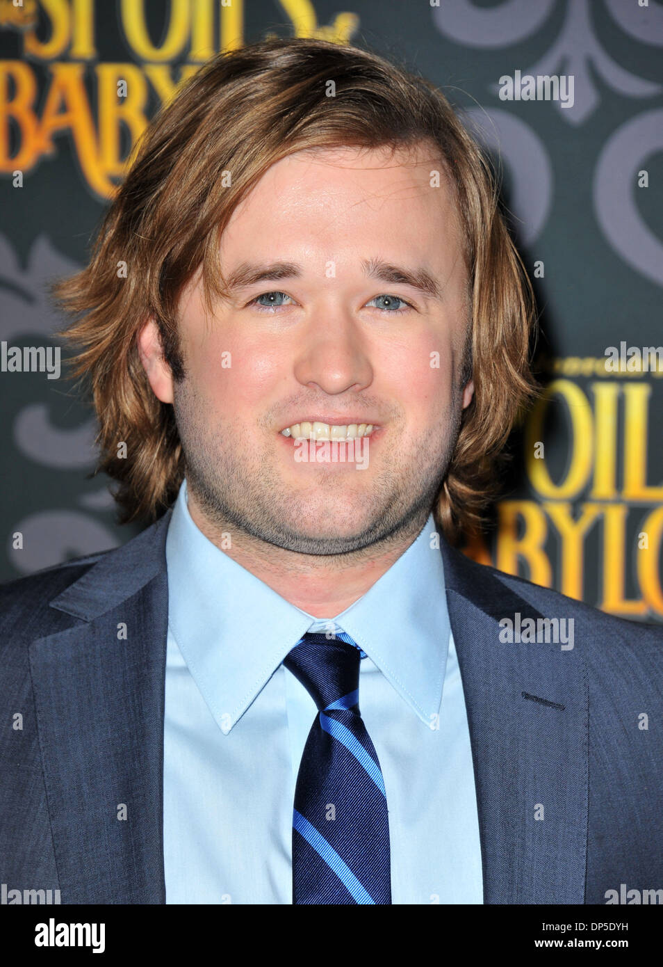Los Angeles, California, USA. 7th Jan, 2014. Haley Joel Osment ...