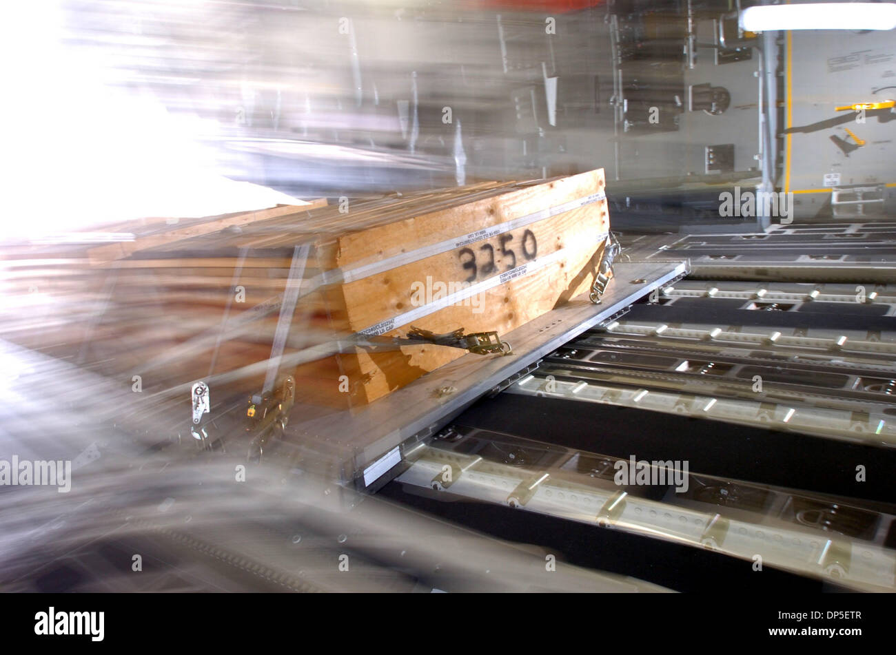 Combat offload hi-res stock photography and images - Alamy