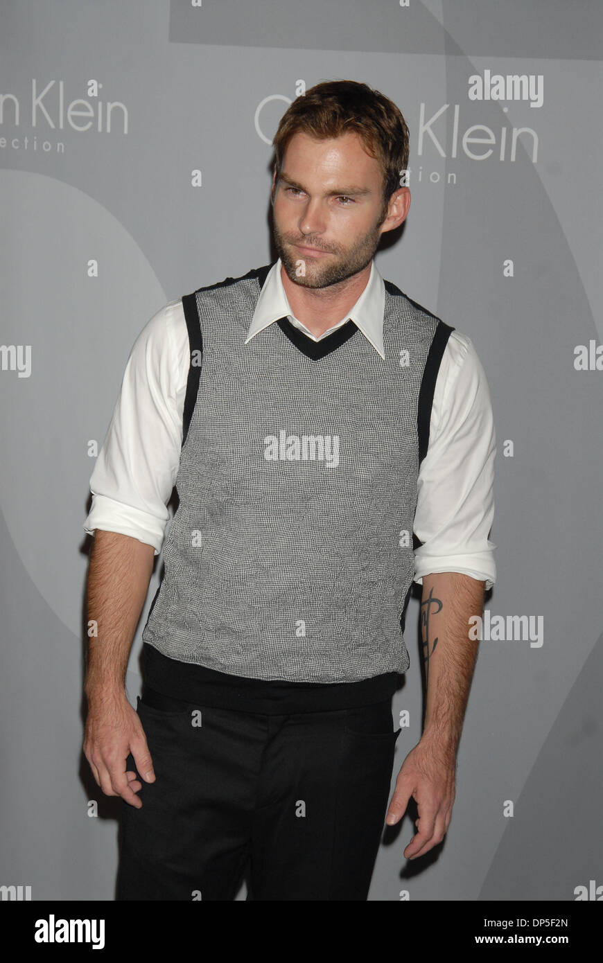 Scott calvin hi-res stock photography and images - Alamy