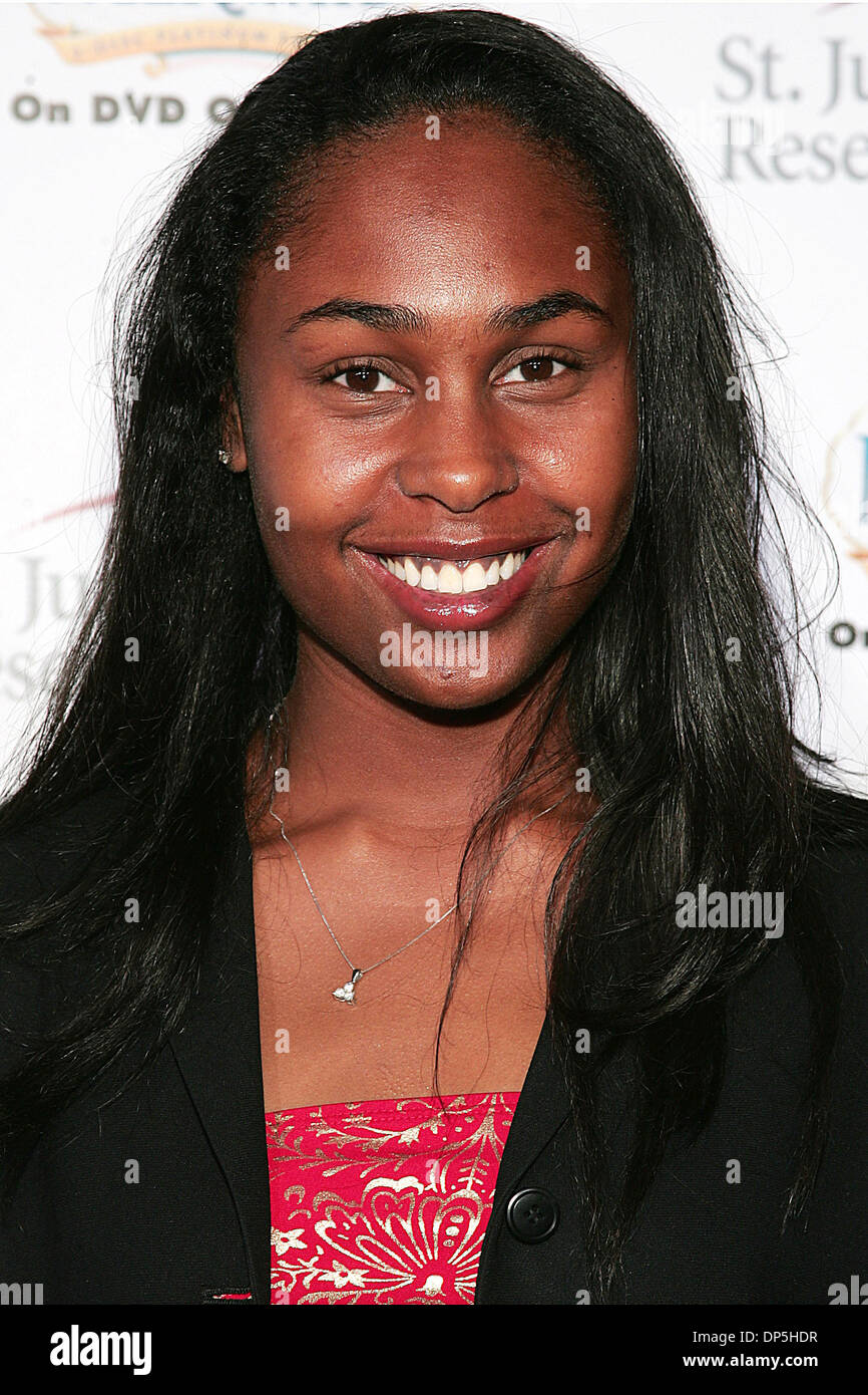 Sep 15, 2006; Beverly Hills, CA, USA; CRYSTAL PITMAN during arrivals at ...