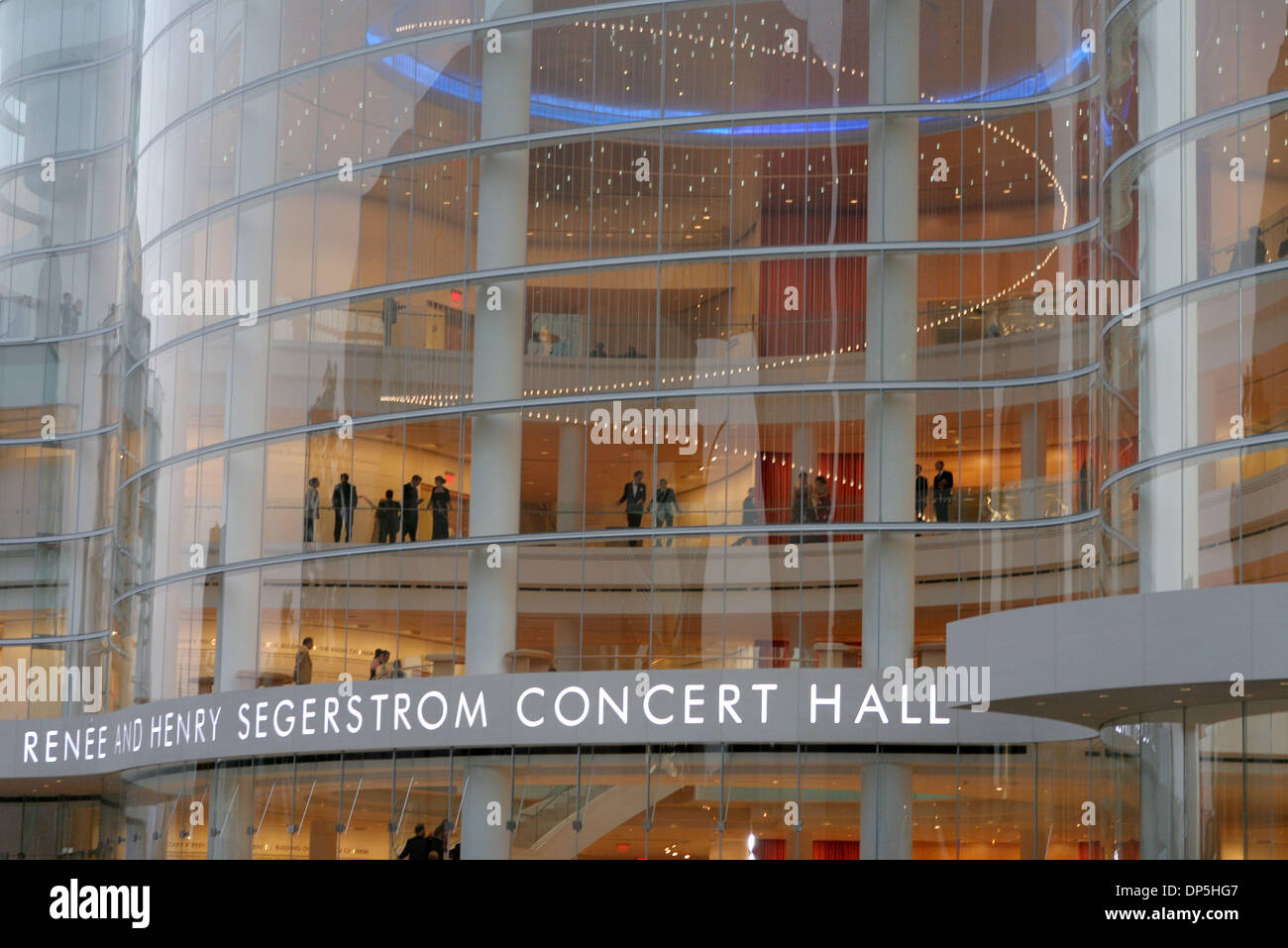 Segerstrom concert hall hi-res stock photography and images - Alamy