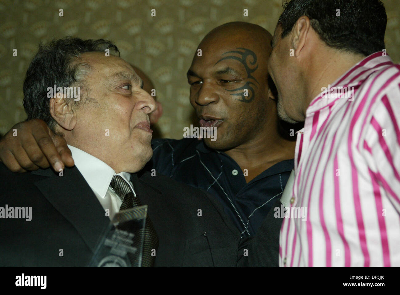 Sep 16, 2006; Las Vegas, NV, USA; JOSE SULAIMAN (L) president of the ...