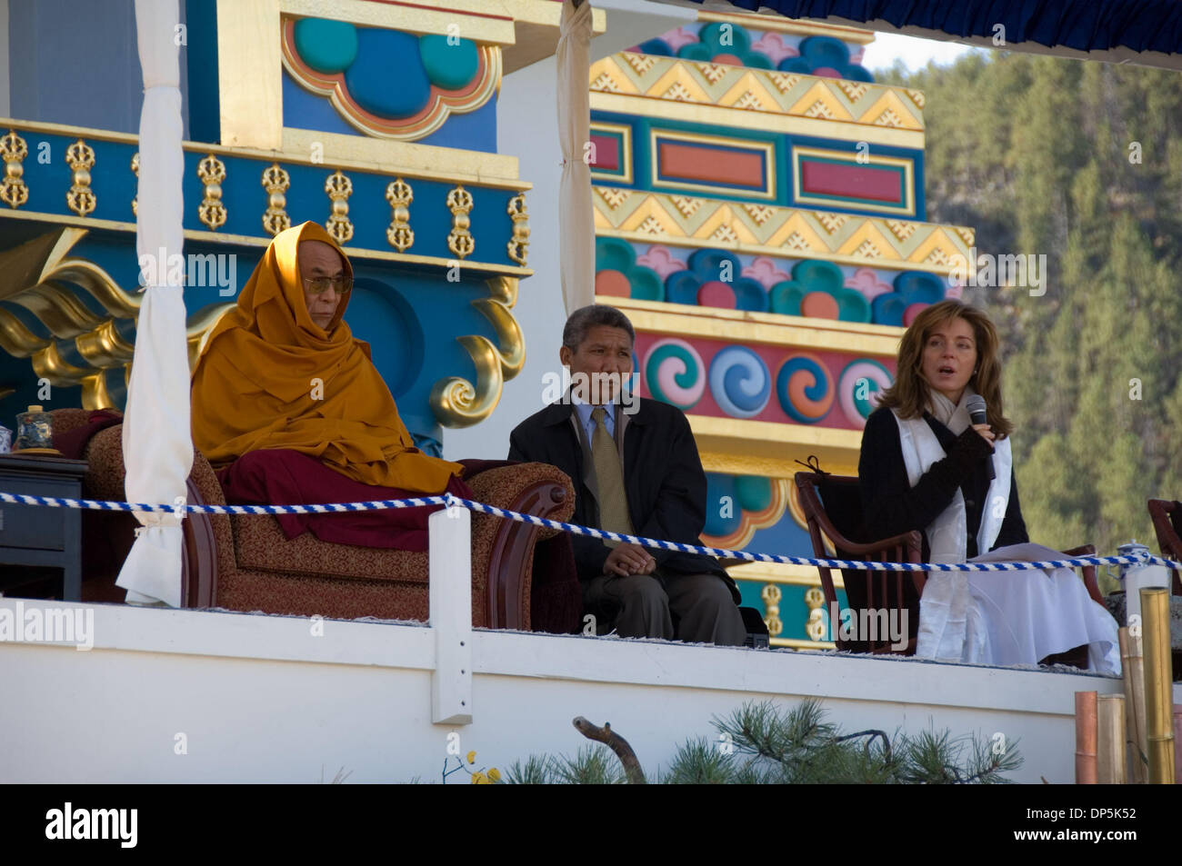 Great stupa of dharmakaya hi-res stock photography and images - Alamy