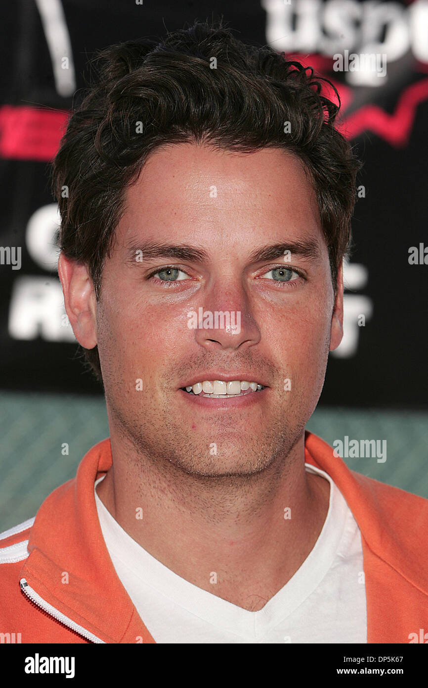 Sep 17, 2006; Pacific Palisades, CA, USA; Actor JARON LOWENSTEIN at the ...