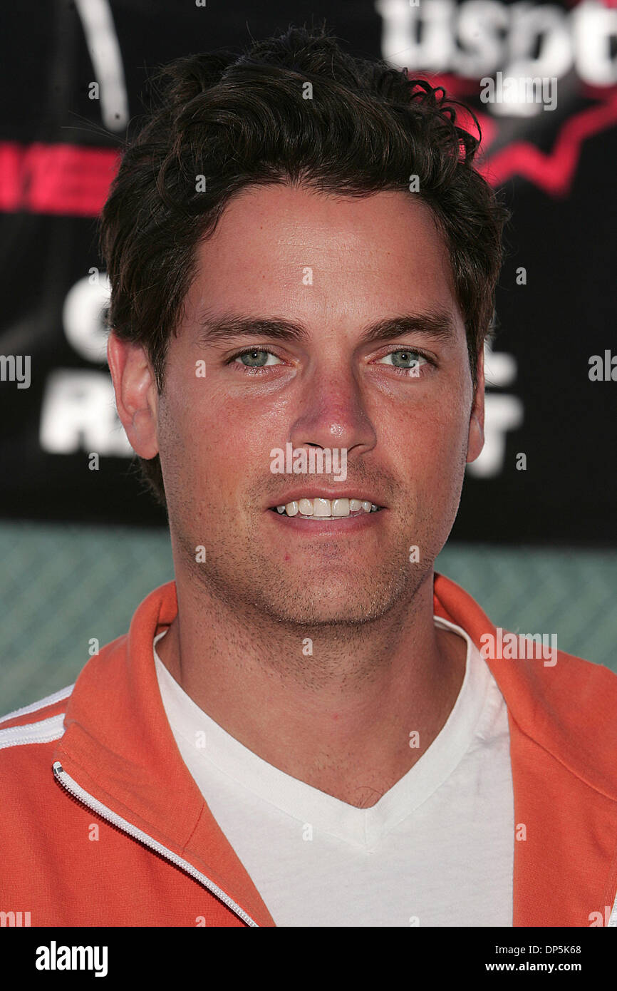 Sep 17, 2006; Pacific Palisades, CA, USA; Actor JARON LOWENSTEIN at the ...