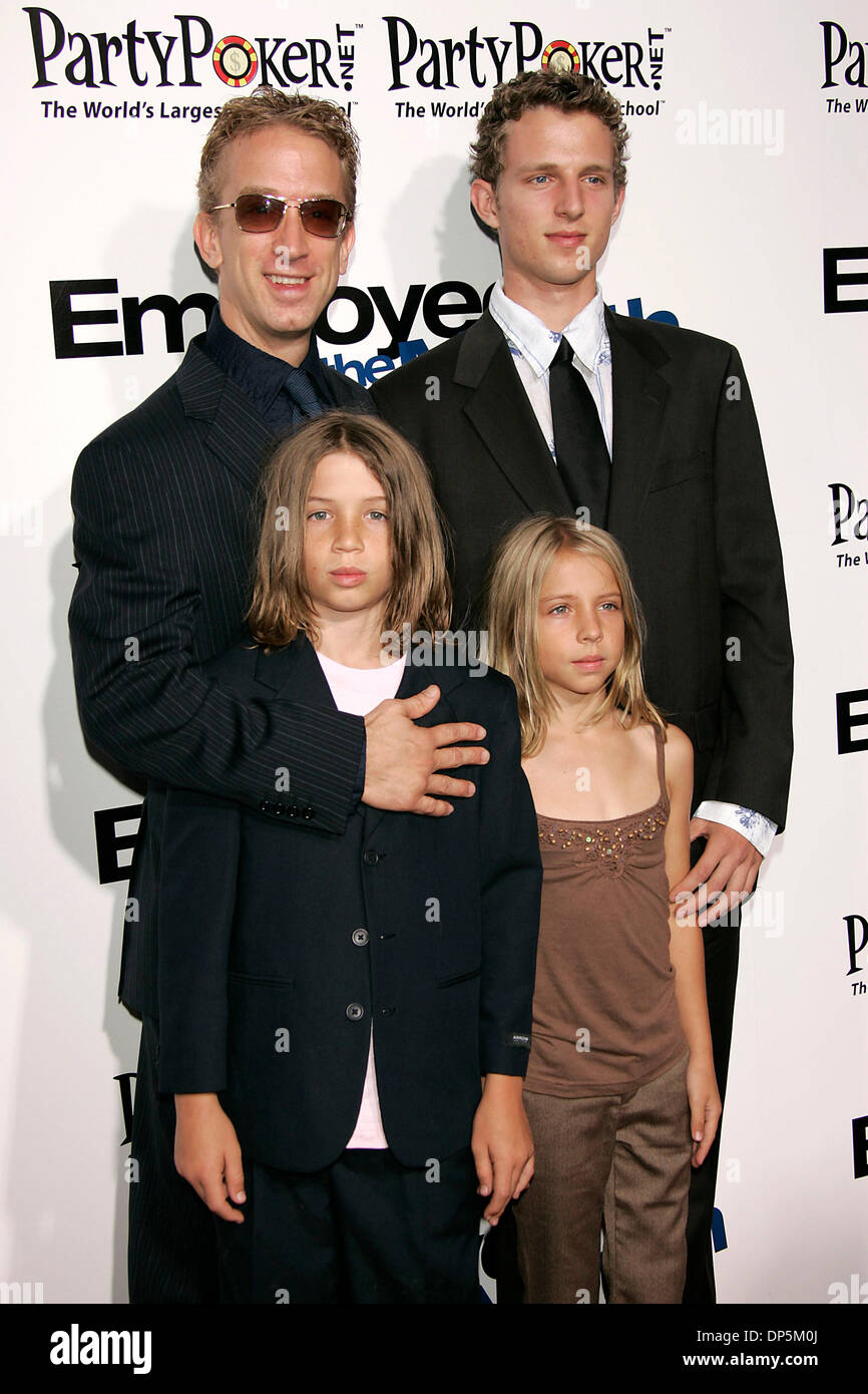 Sep 19, 2006; Hollywood, California, USA; Actor ANDY DICK & KIDS at the ...