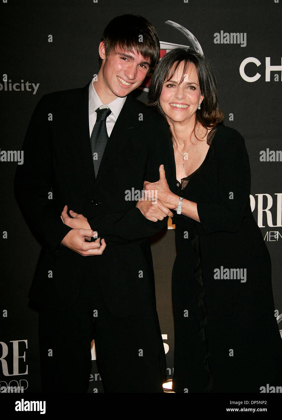 Sally field son sam hi-res stock photography and images - Alamy