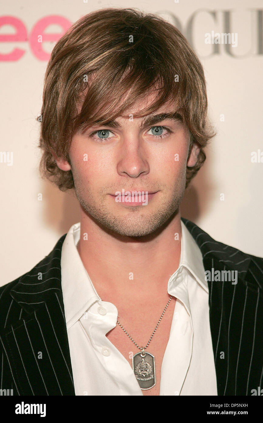 Sep 20, 2006; West Hollywood, CA, USA; Actor CHACE CRAWFORD arriving at ...