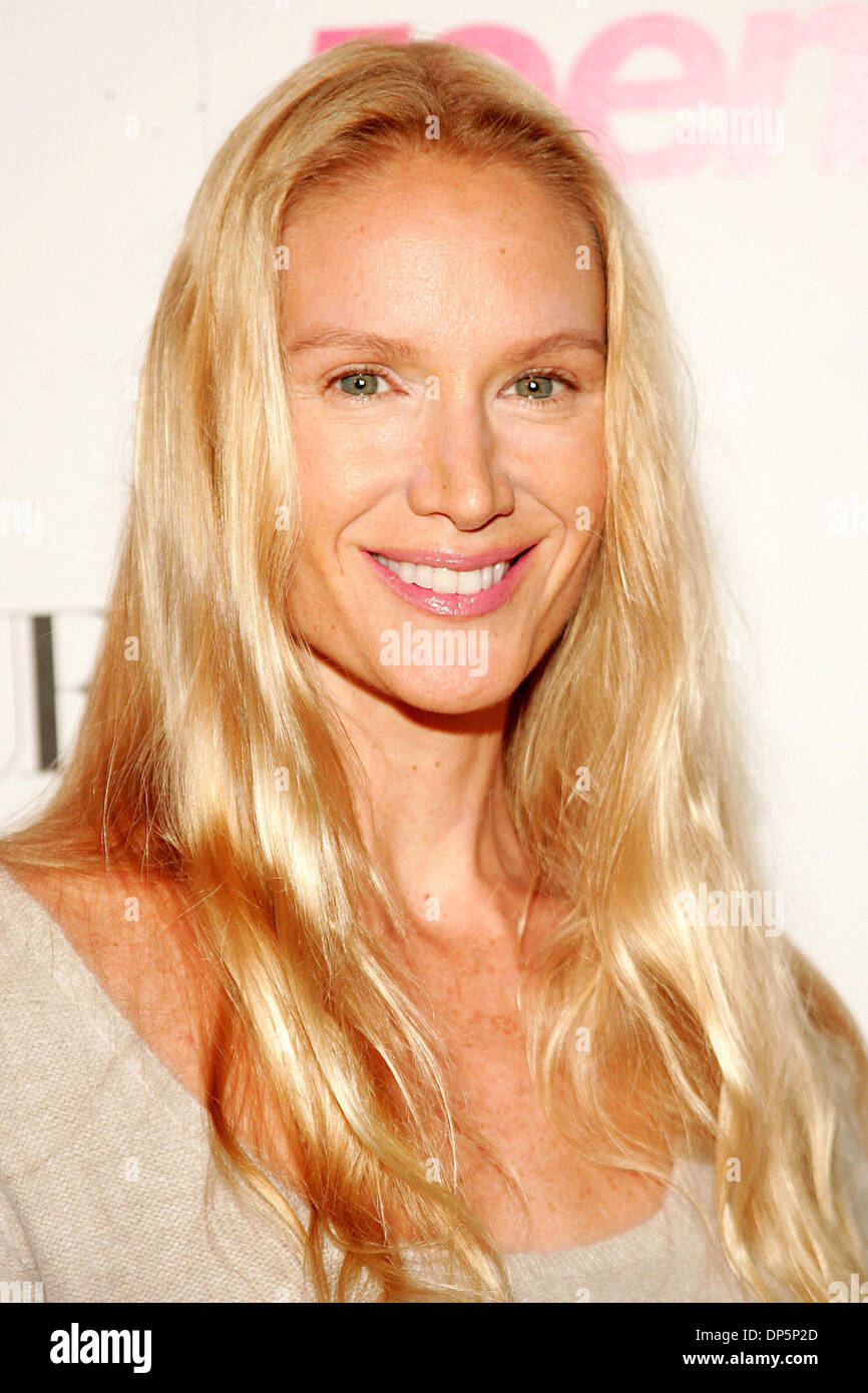Sep 20, 2006; West Hollywood, CA, USA; Actress KELLY LYNCH arriving at ...