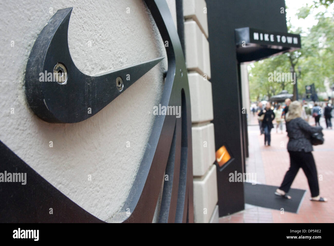 Niketown portland hi-res stock photography and images - Alamy