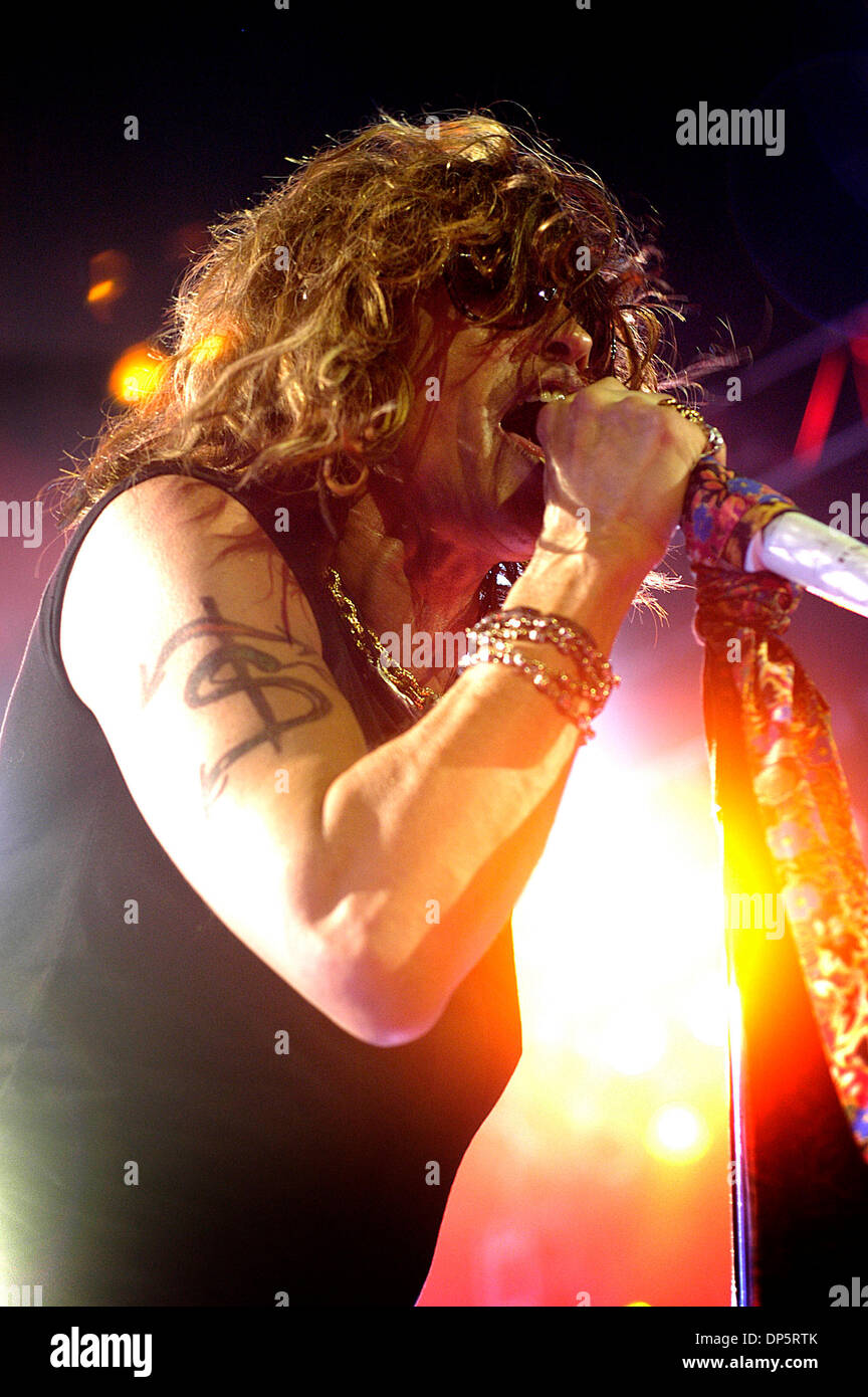 Lead singer of aerosmith hi-res stock photography and images - Alamy