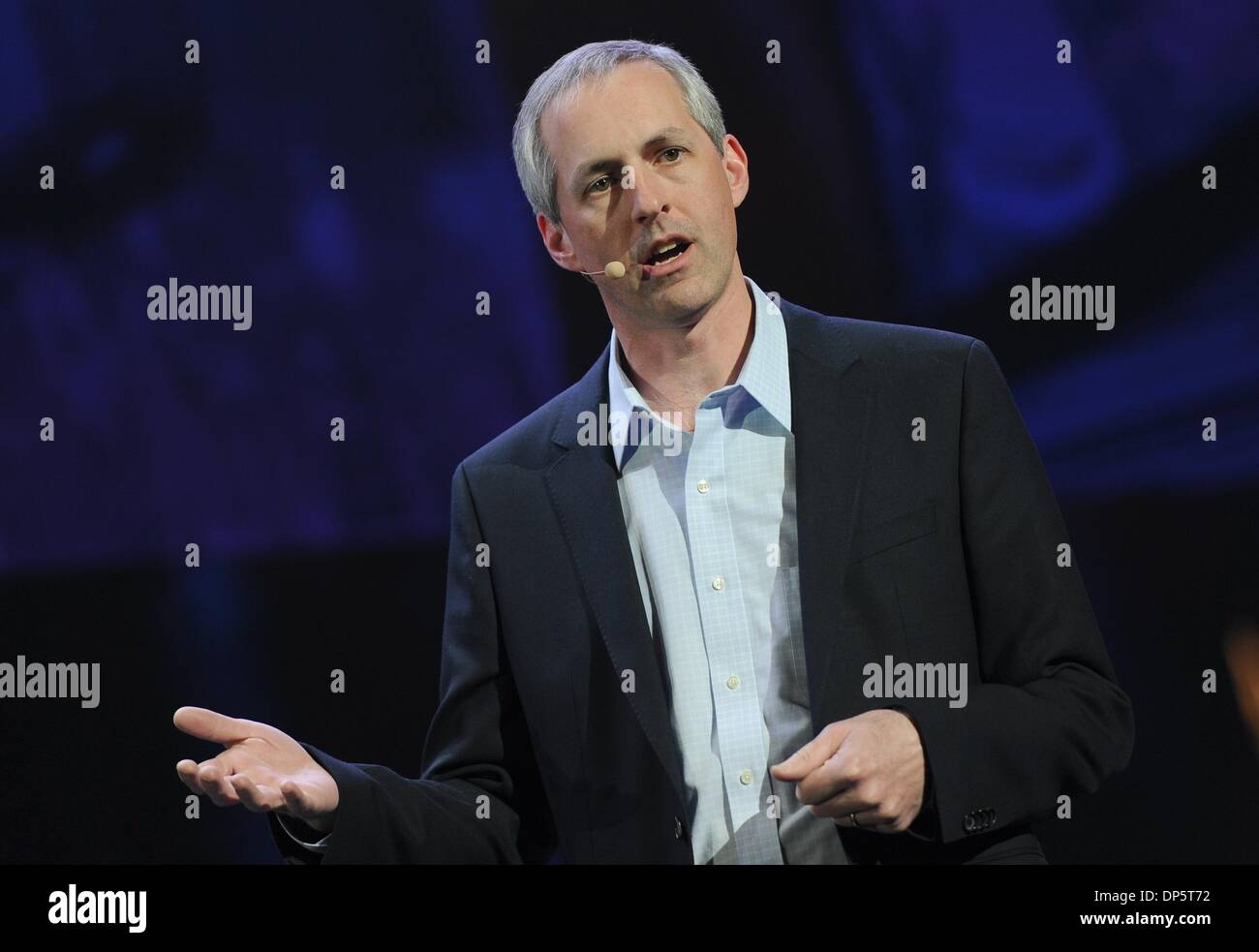 Las Vegas, USA. 07th Jan, 2014. Yahoo employee Scott Burke speaks at ...