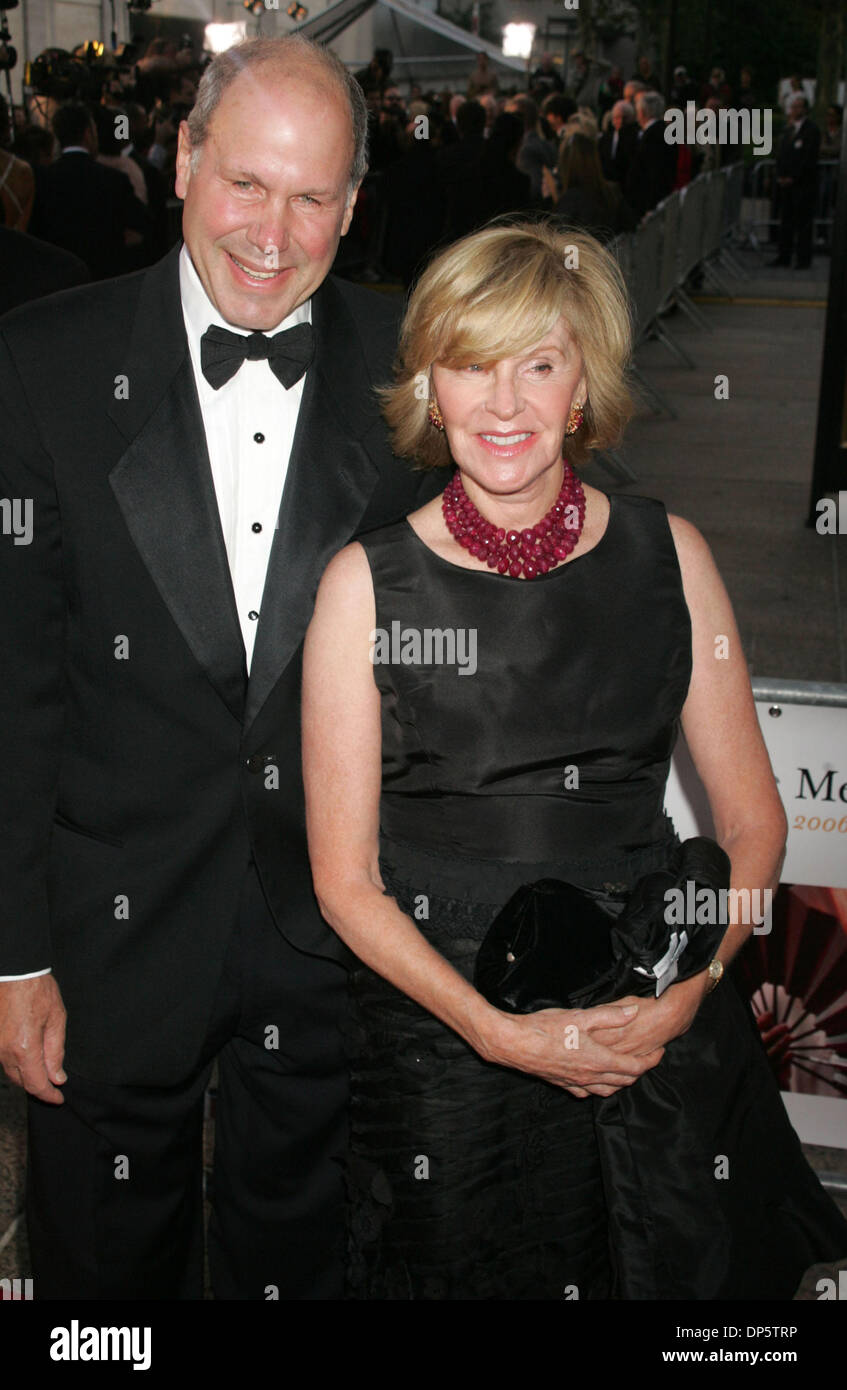 Sep 25, 2006; New York, NY, USA; MICHAEL EISNER and JANE EISNER at the ...
