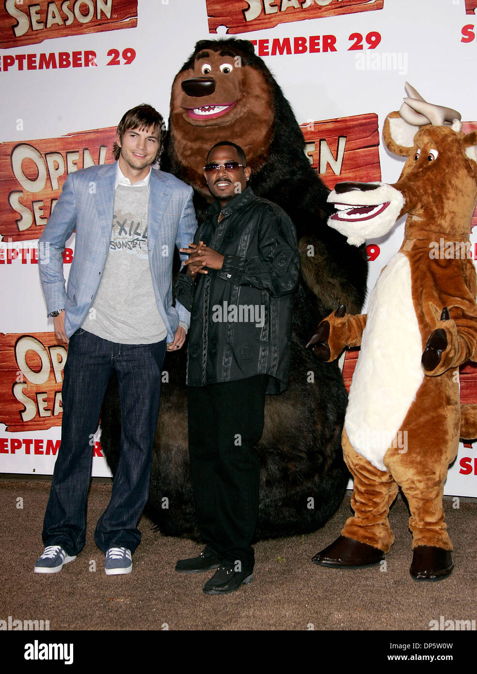 Kutcher martin lawrence hi-res stock photography and images - Alamy