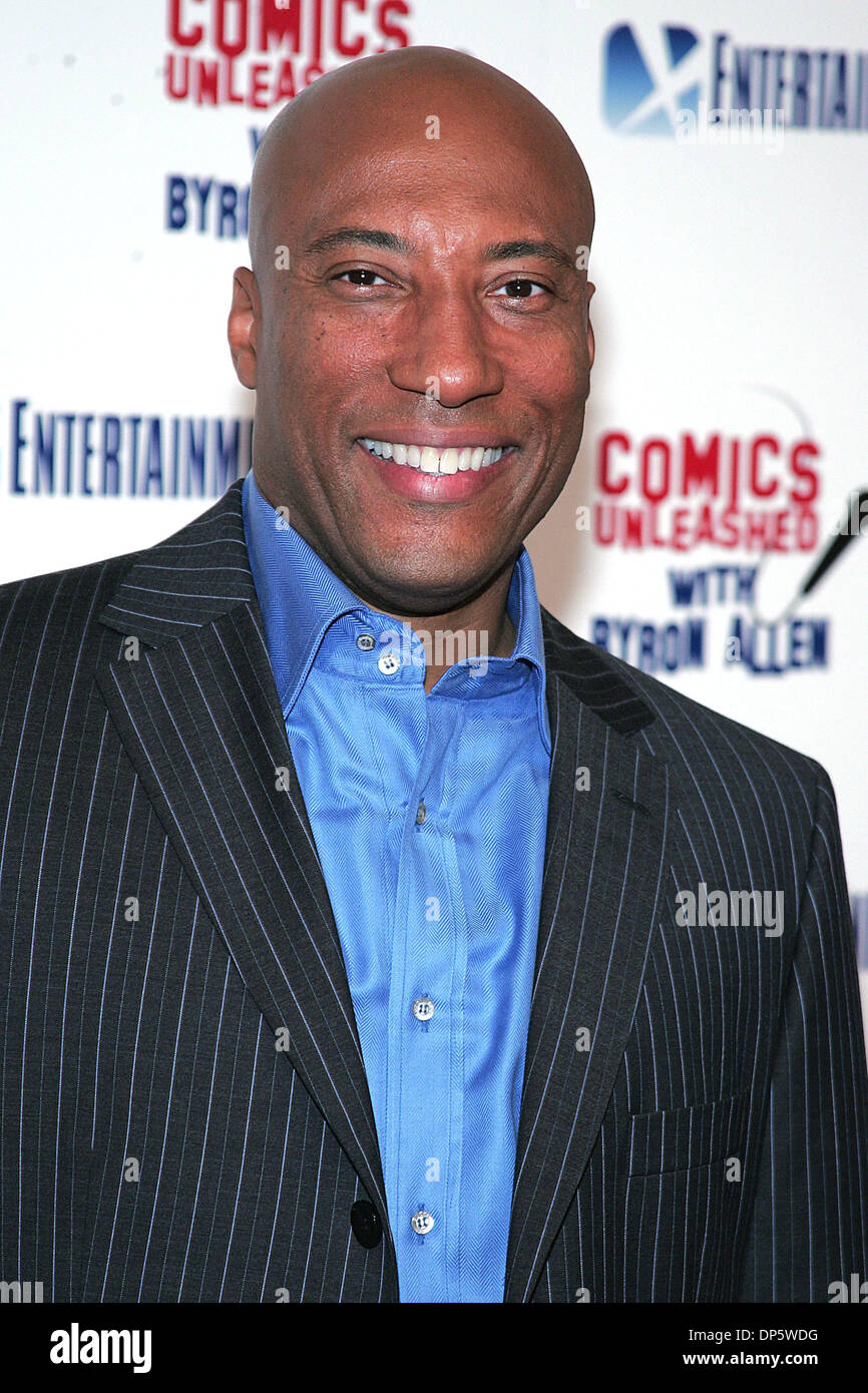 Sep 25, 2006; Hollywood, CA, USA; Comedian BYRON ALLEN during arrivals ...