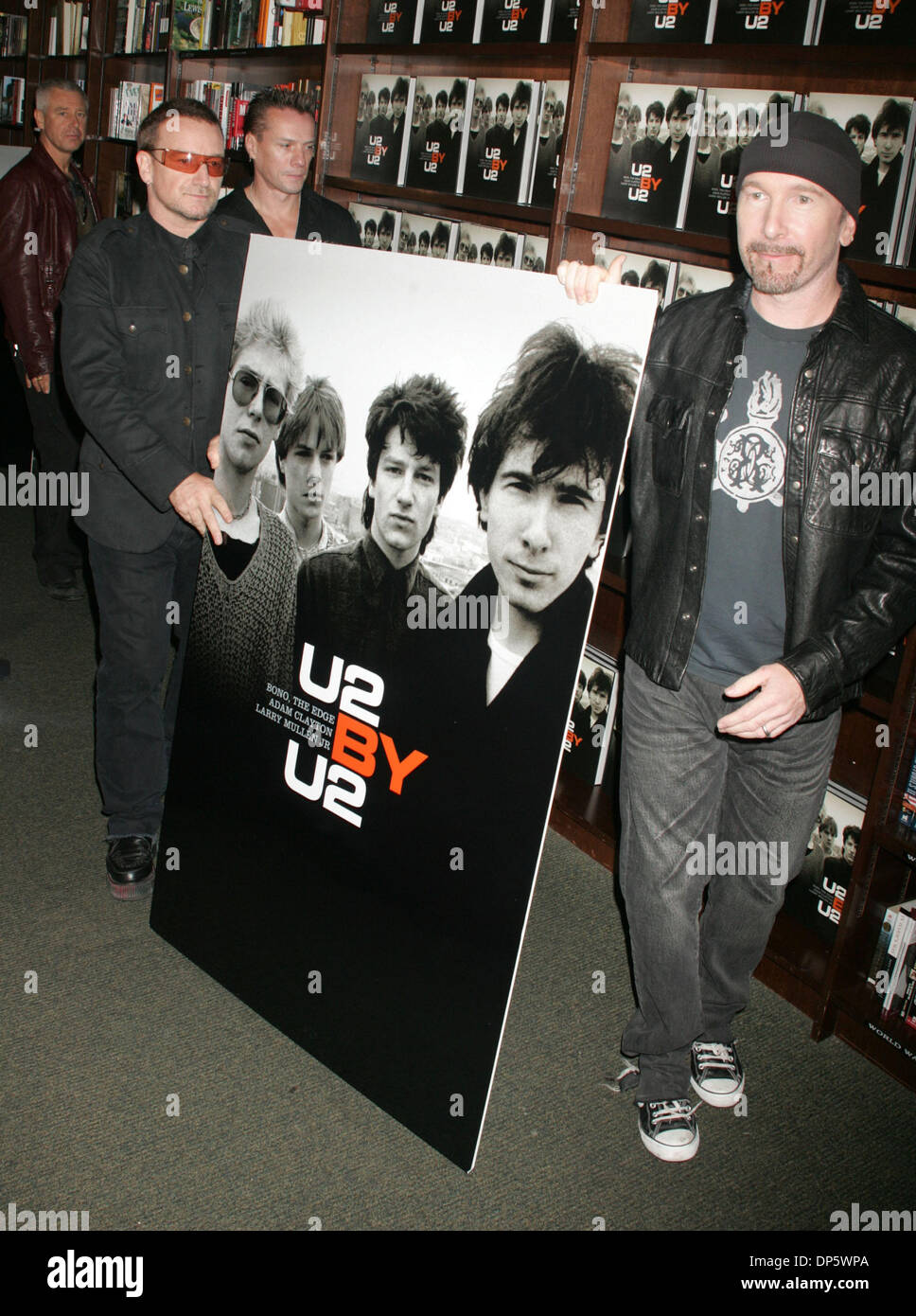 The members of u2 hi-res stock photography and images - Alamy