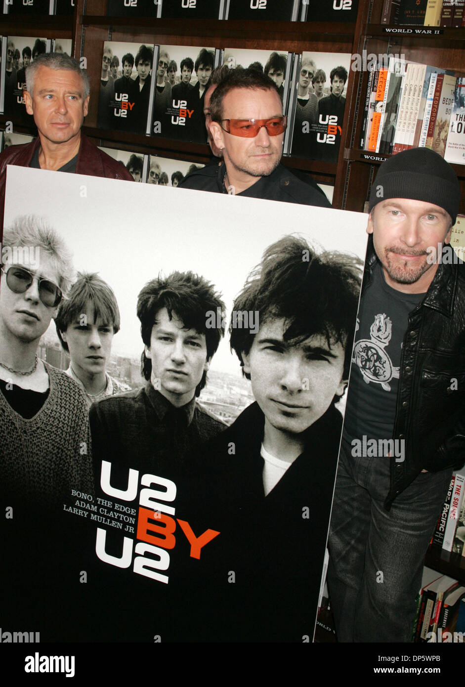 The members of u2 hi-res stock photography and images - Alamy