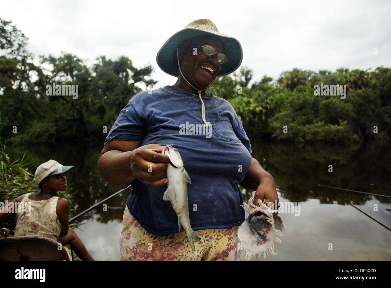 Annie fish hi-res stock photography and images - Alamy