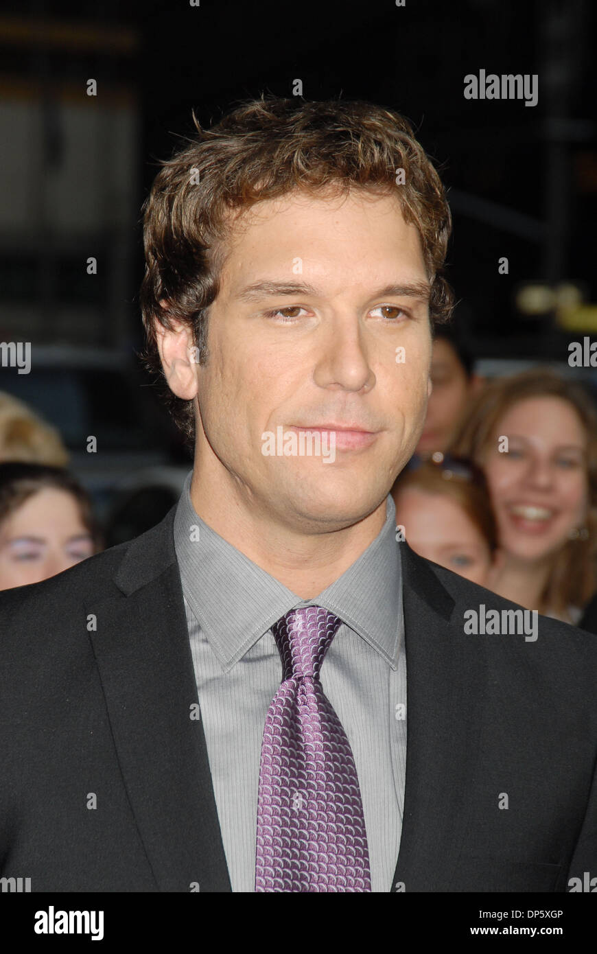 Comedian dane cook hi-res stock photography and images - Alamy