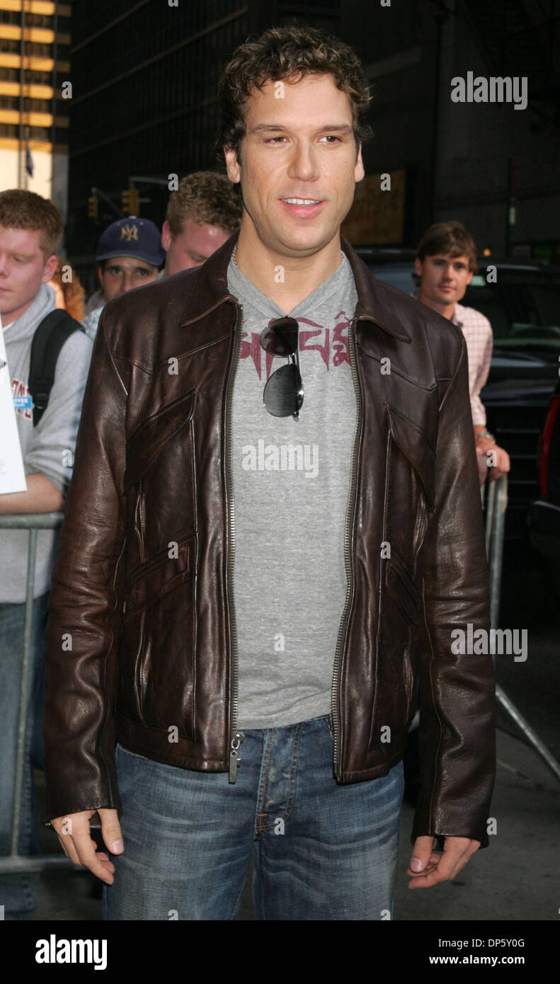 Sep 28, 2006; New York, NY, USA; Actor DANE COOK arrives for his ...