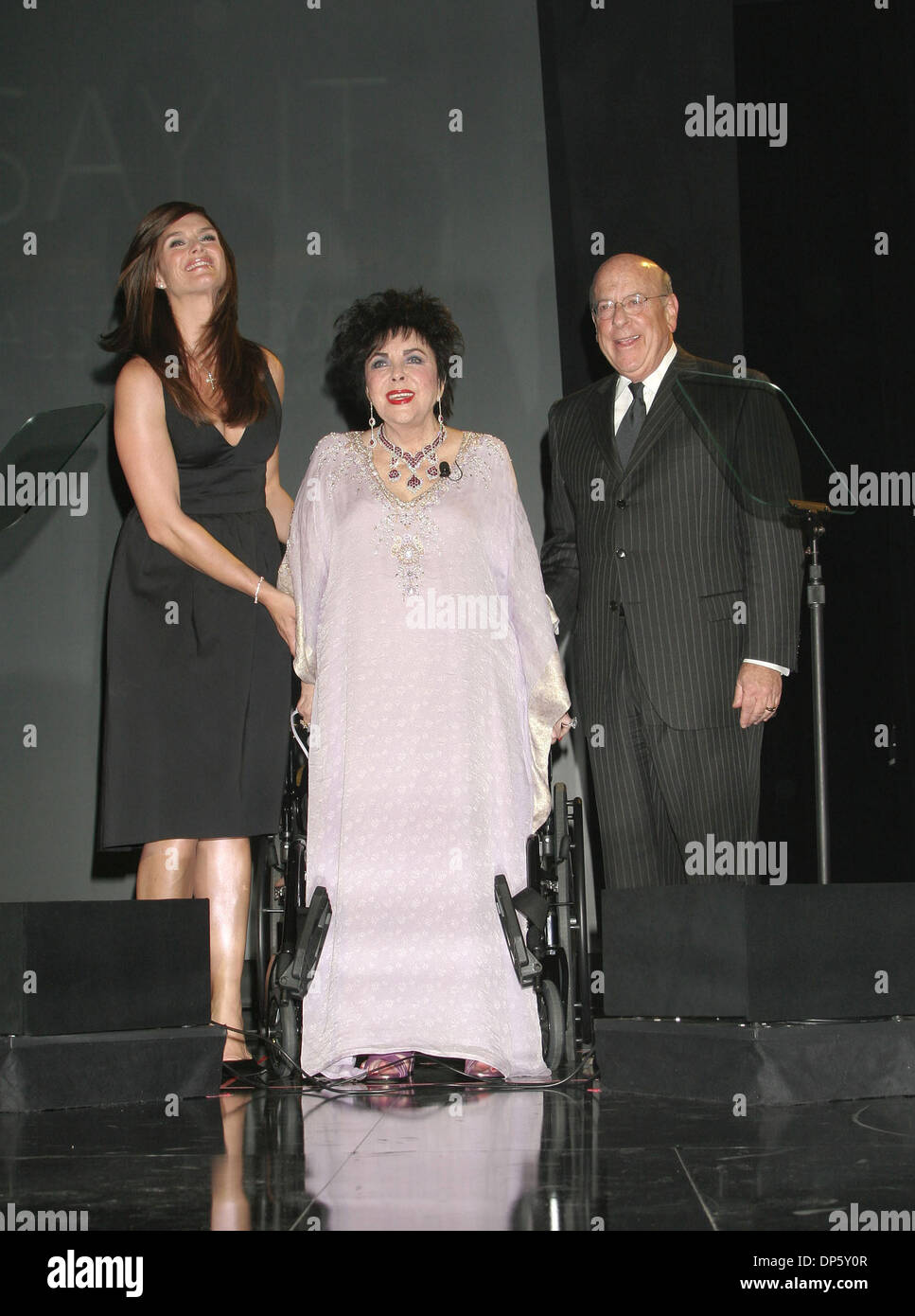 Sep 28, 2006; Los Angeles, CA, USA; Actresses BROOKE SHIELDS, DAME ...