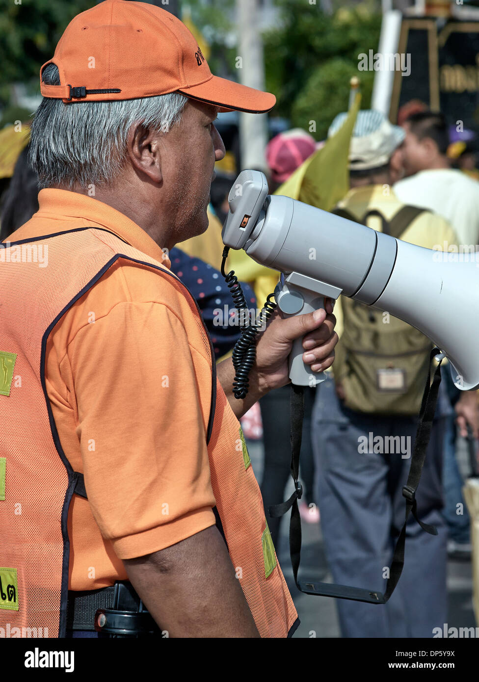 Addressing crowd hi-res stock photography and images - Alamy