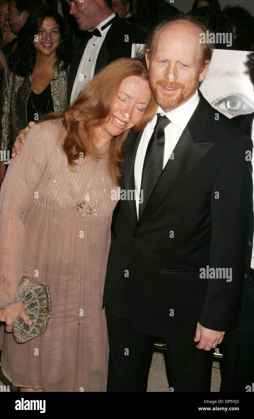 Sep 29, 2006; New York, NY, USA; Director RON HOWARD and his wife ...