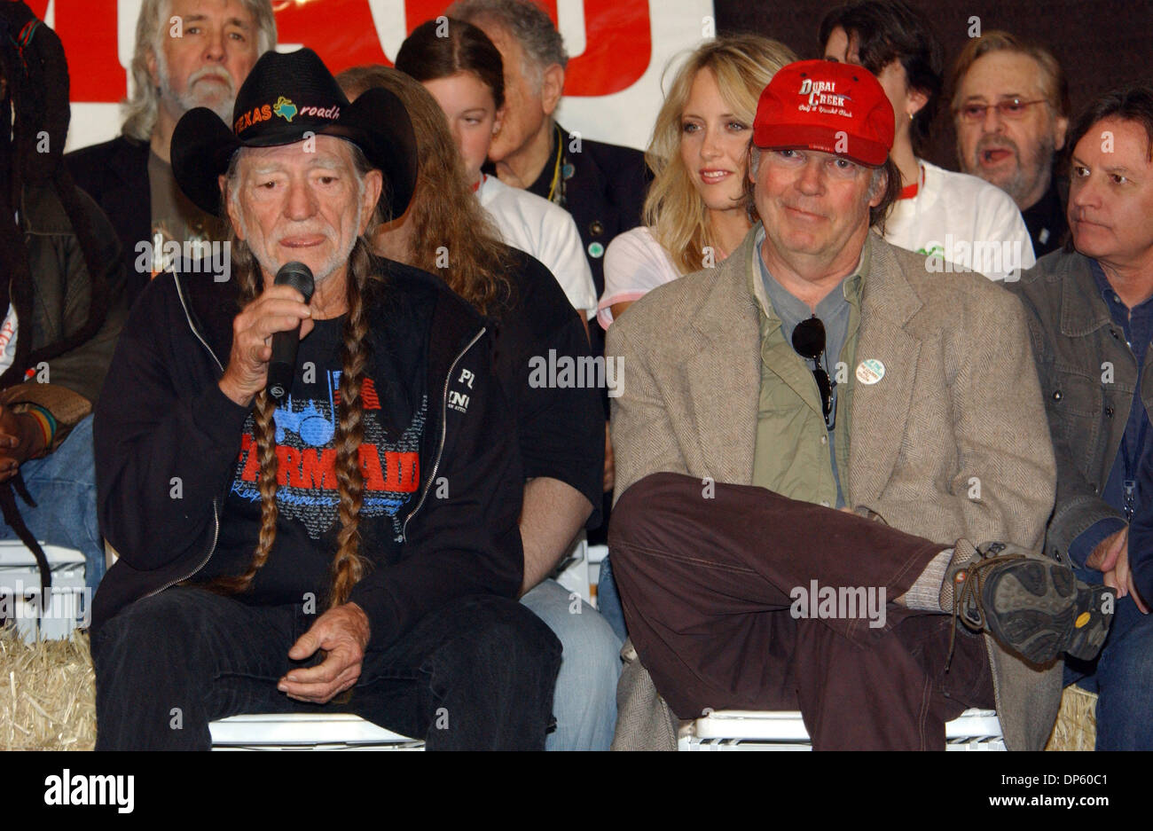 Willie nelson neil young hi-res stock photography and images - Alamy