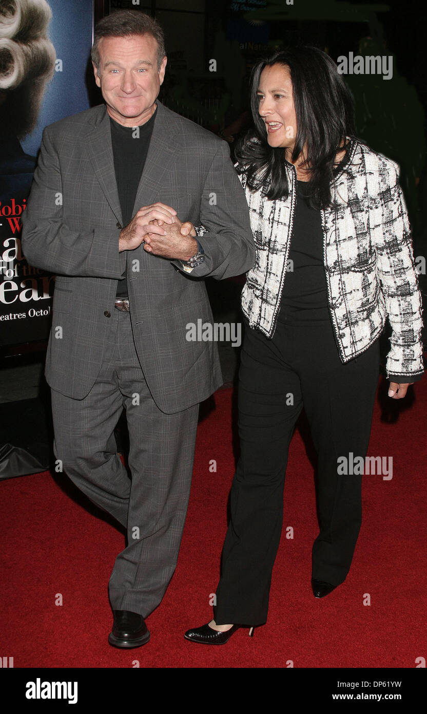 Oct 04, 2006; Los Angeles, CA, USA; Actor ROBIN WILLIAMS and wife at ...