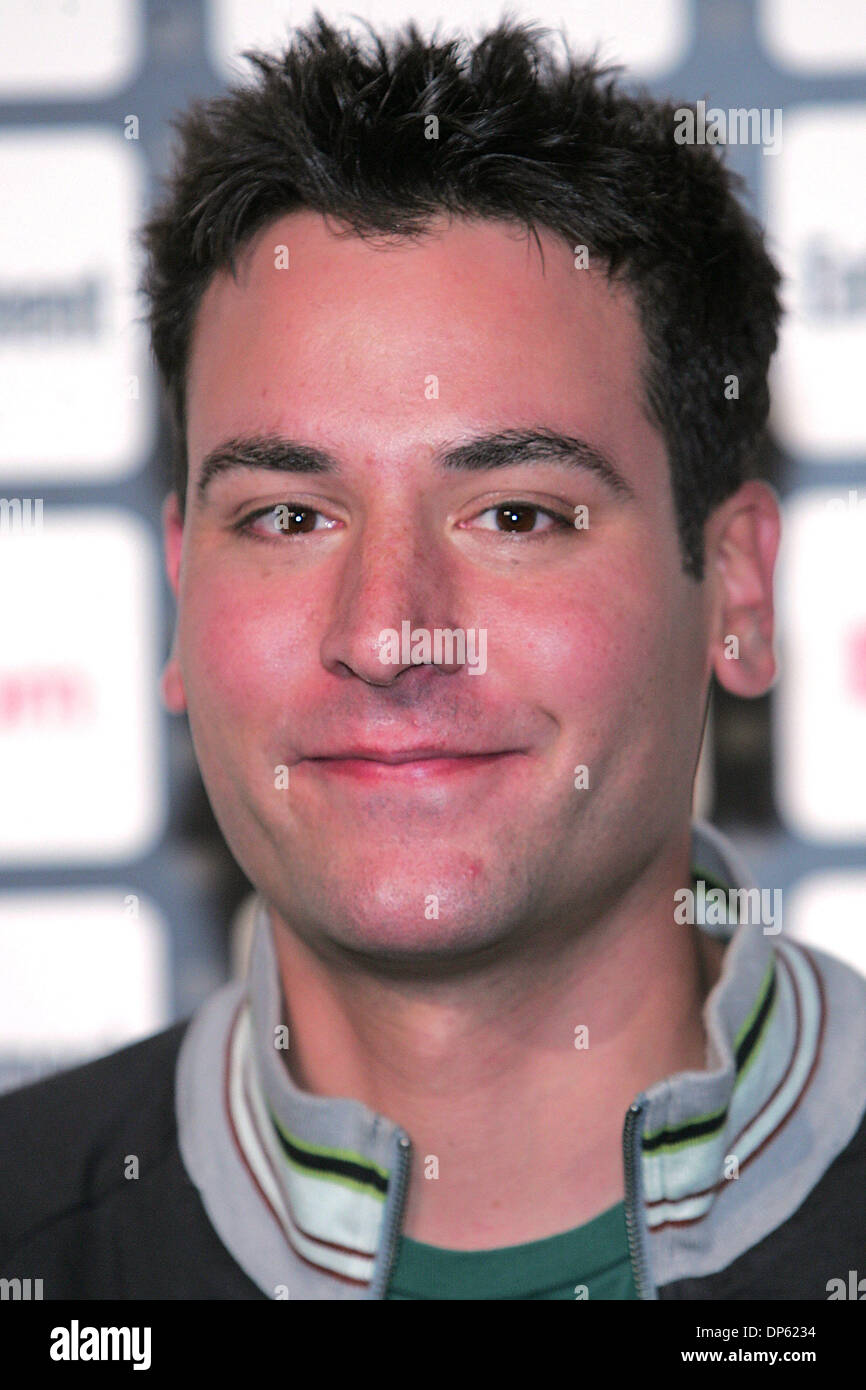 Oct 04, 2006; West Hollywood, CA, USA; Actor JOSH RADNOR during ...