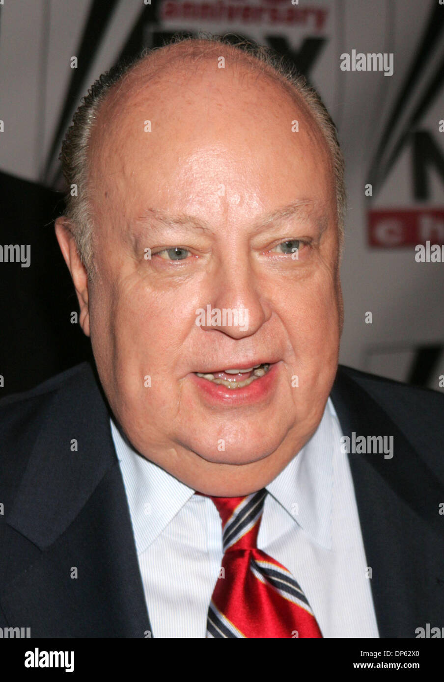 Roger ailes fox hi-res stock photography and images - Alamy