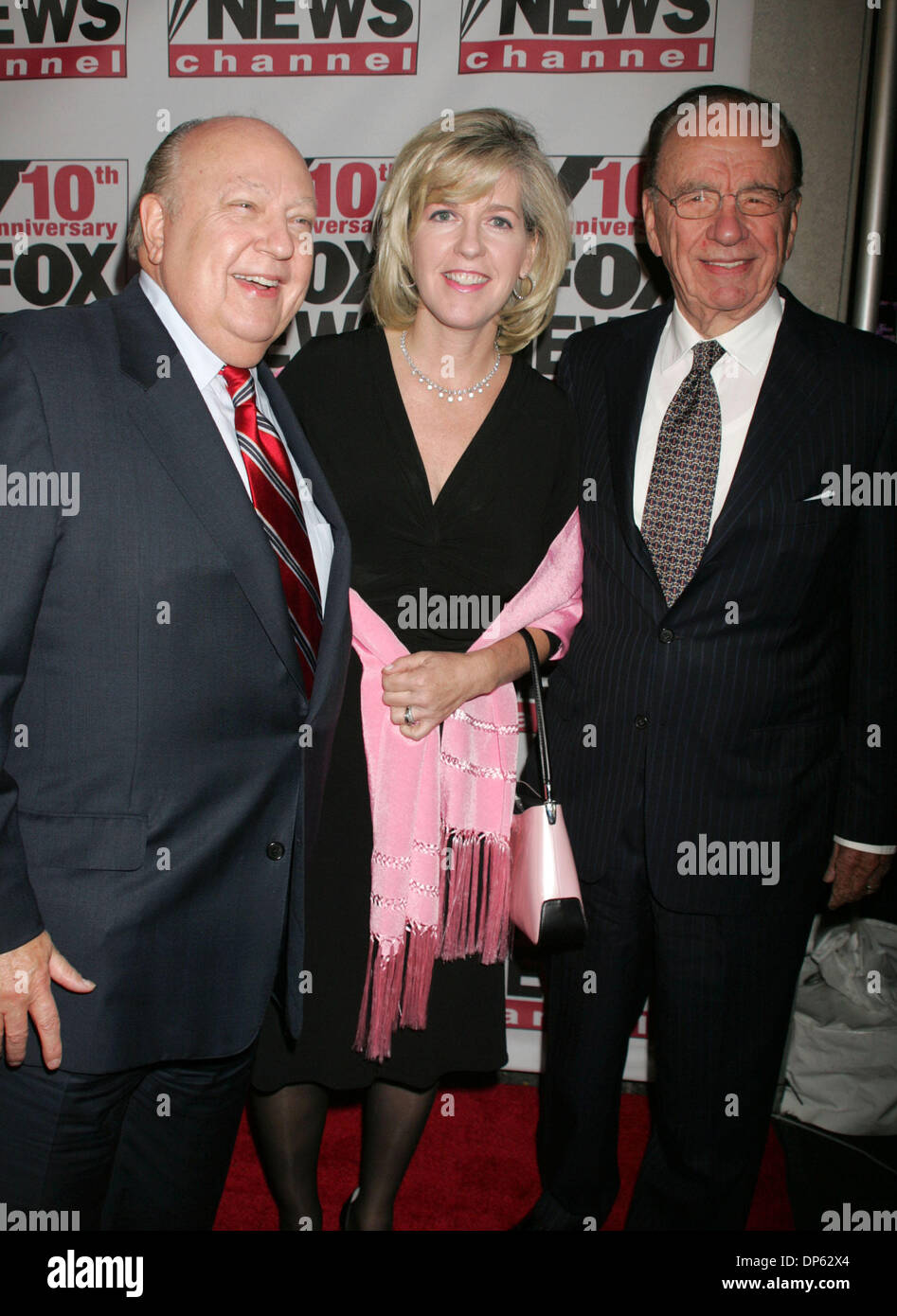Roger ailes murdoch hi-res stock photography and images - Alamy