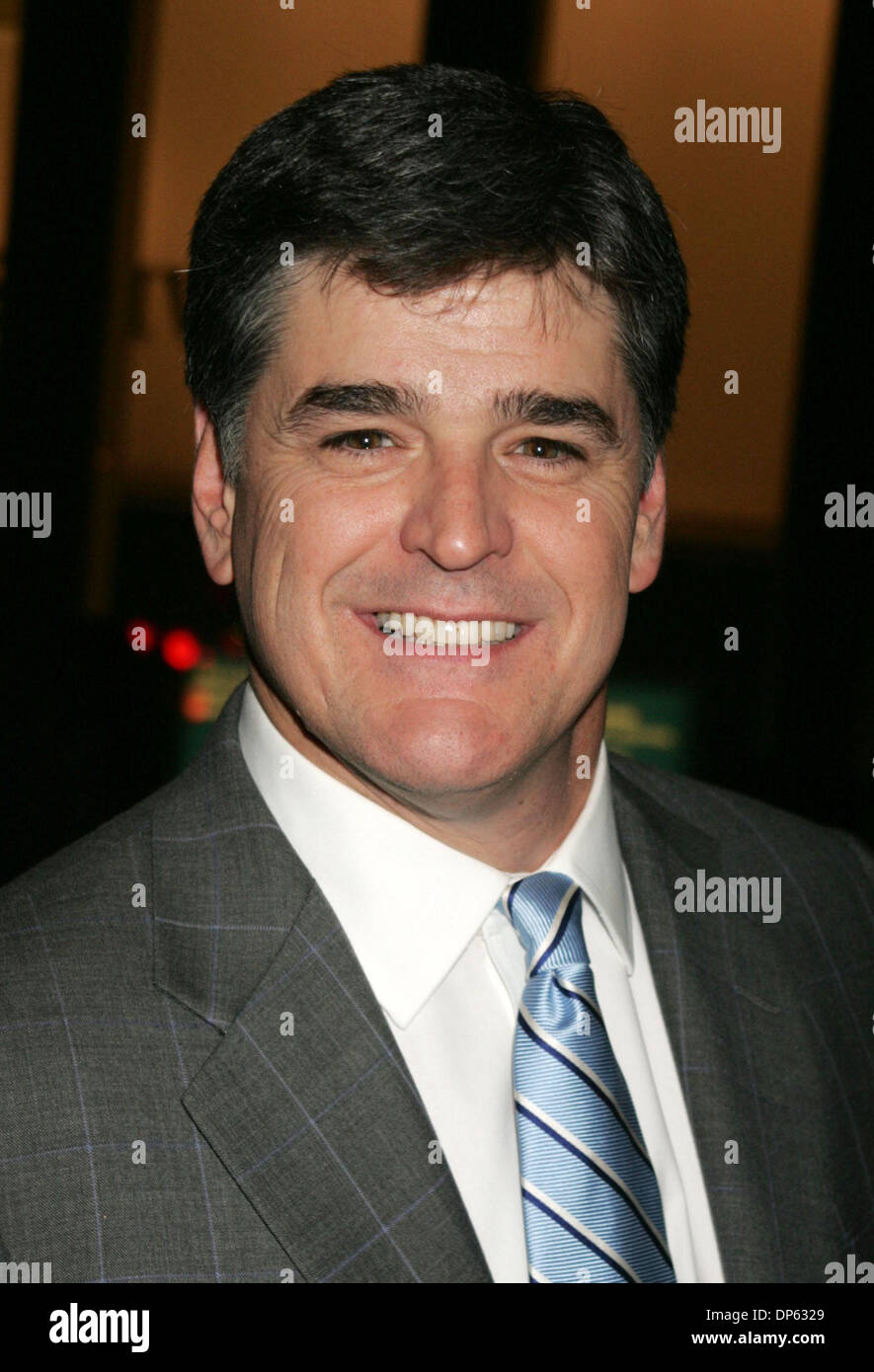Sean hannity fox news hi-res stock photography and images - Alamy