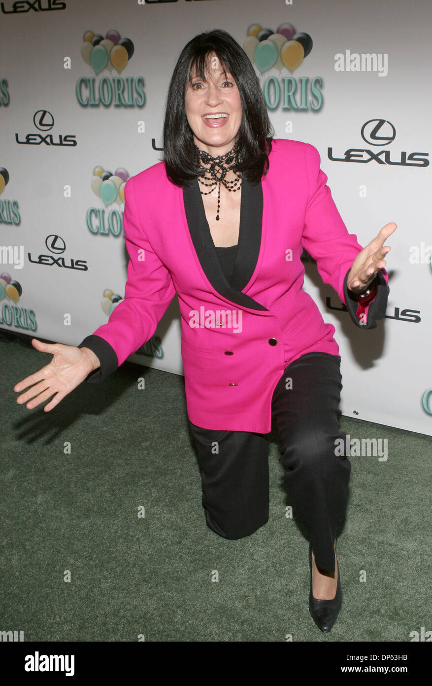 Oct 05, 2006; Beverly Hills, CA, USA; Comedienne KATHY BUCKLEY arrives ...