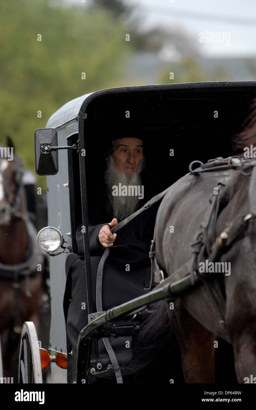 Funeral processions on the road hi-res stock photography and images - Alamy