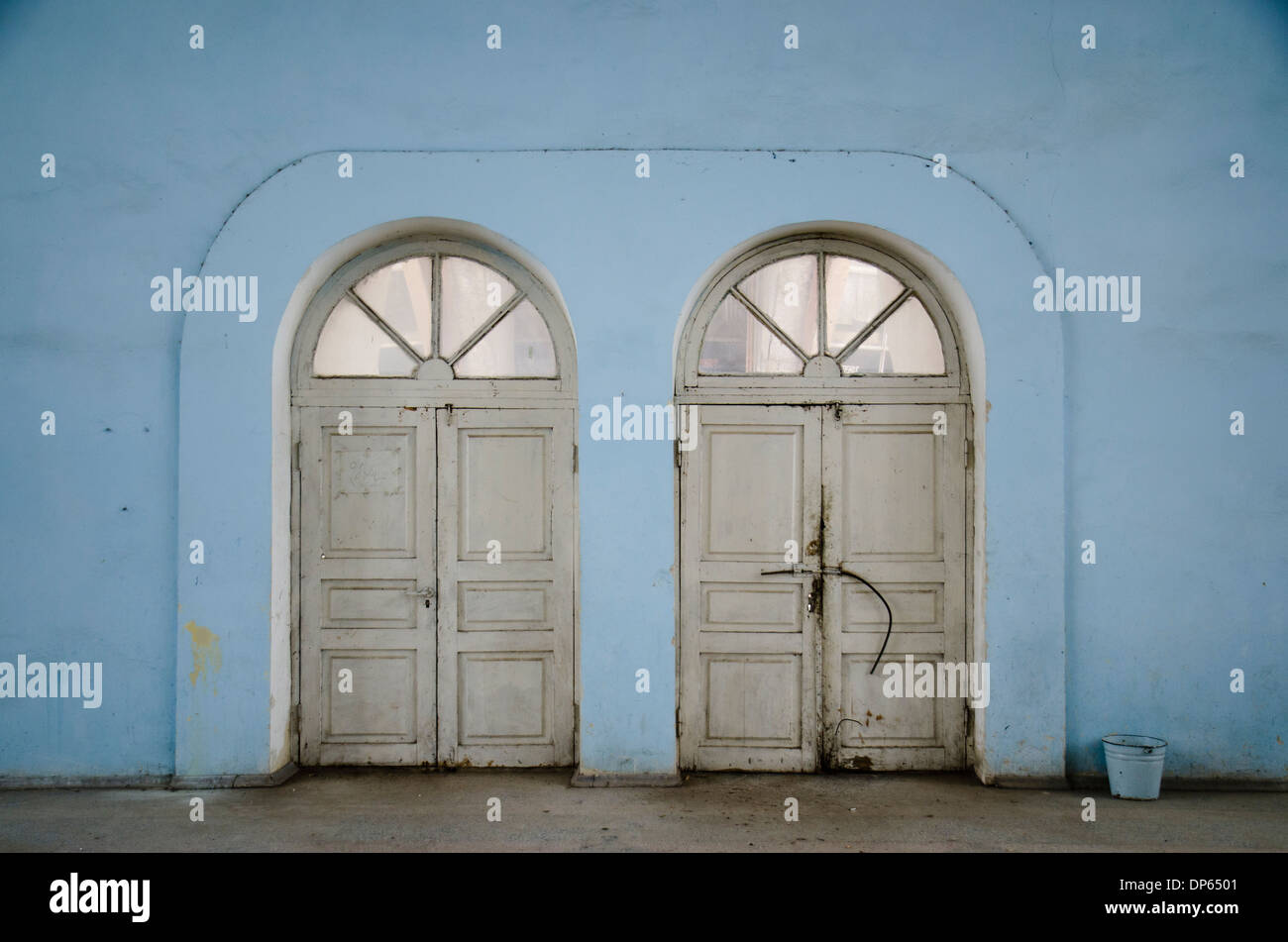 Dacha, village house, Ciao USSR Stock Photo - Alamy