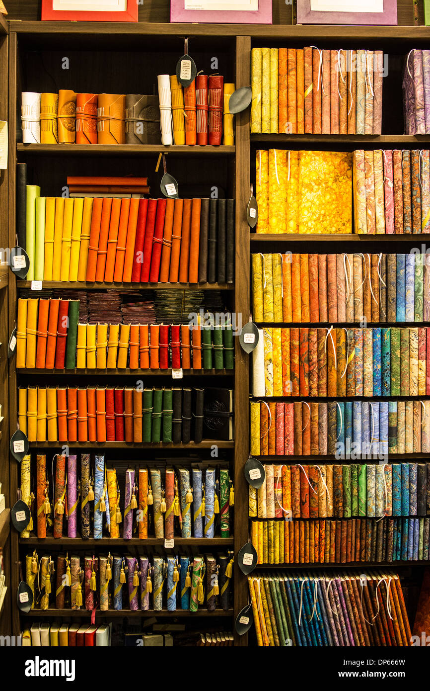 Colourful book shop in Venice Stock Photo - Alamy