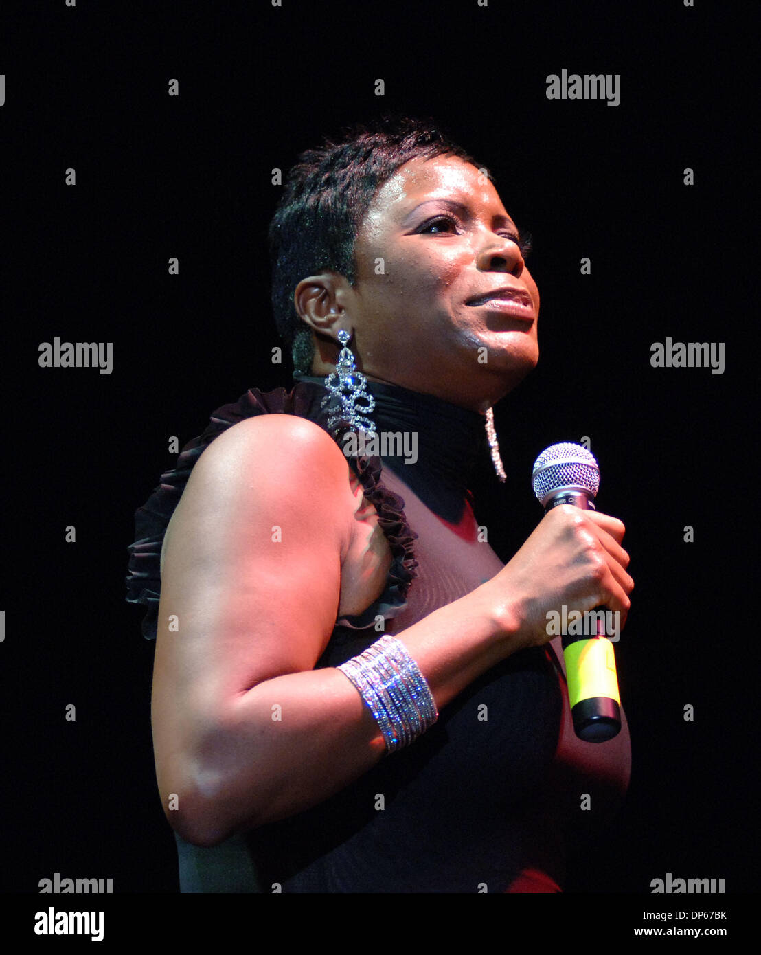 Comedian sommore hi-res stock photography and images - Alamy