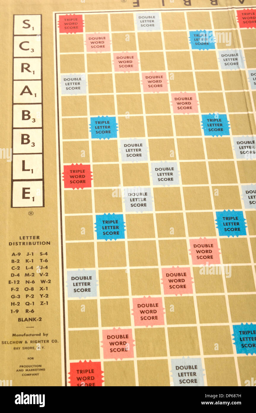 Scrabble board empty hi-res stock photography and images - Alamy