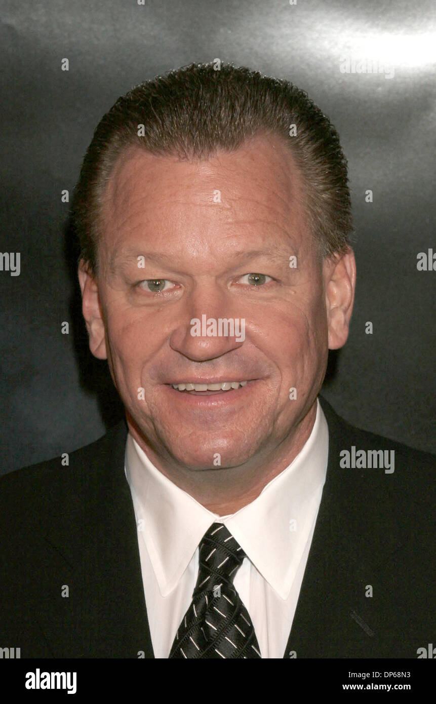 James bradley hi-res stock photography and images - Alamy