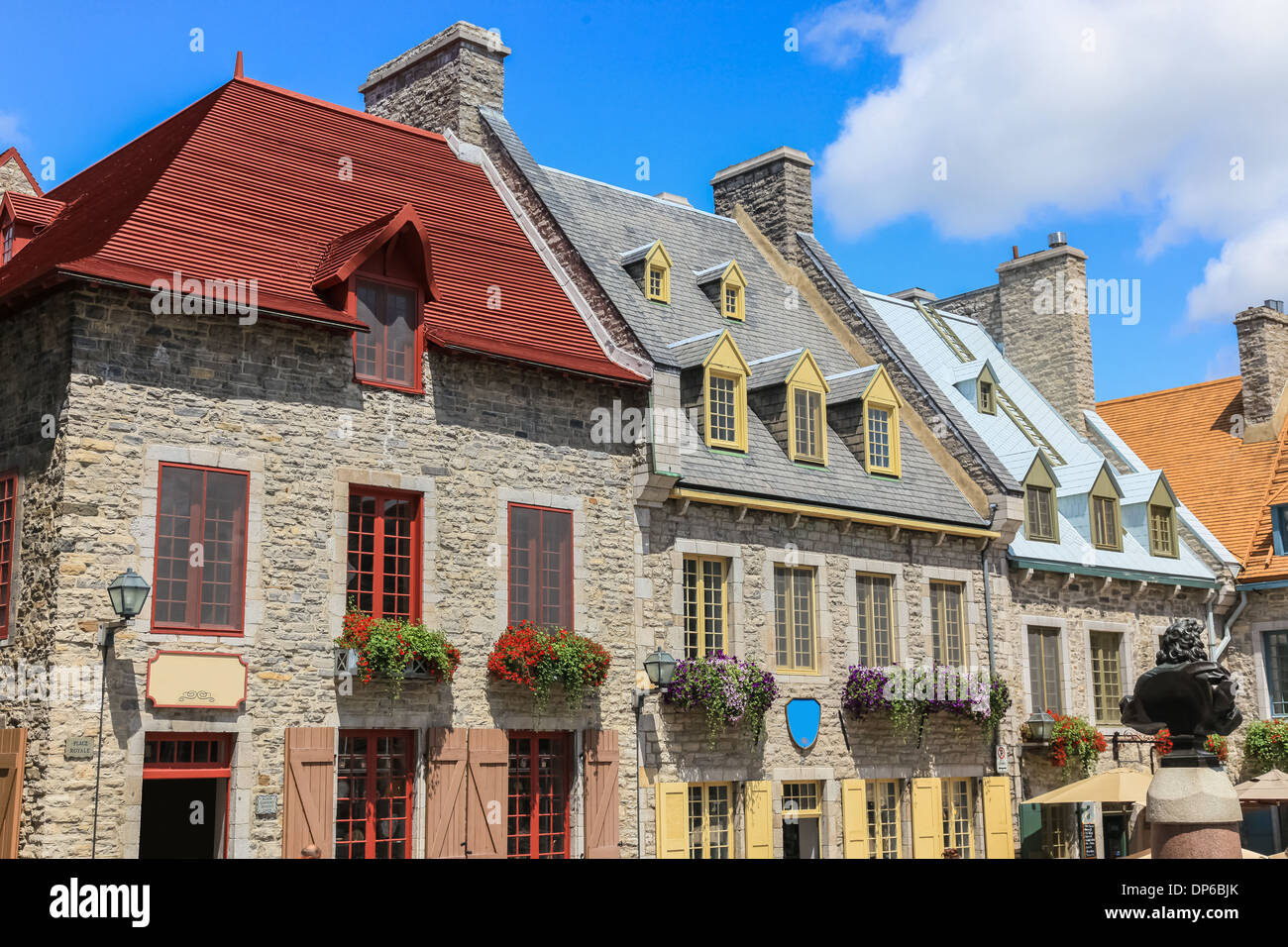 Downtown quebec city hi-res stock photography and images - Alamy