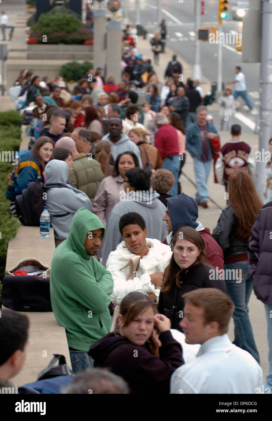 Hundreds people line up audition hi-res stock photography and images ...