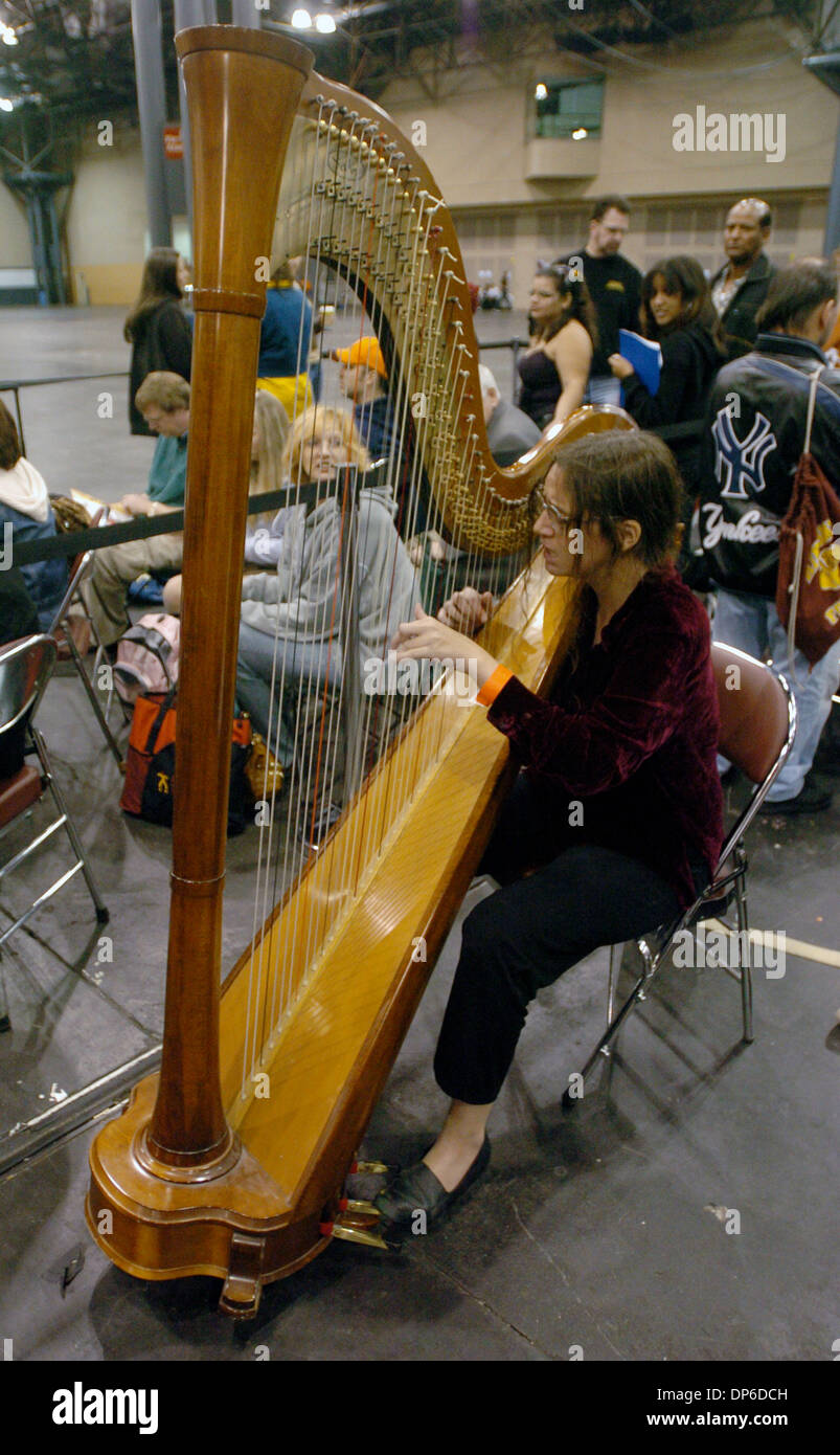 Sarah harper hi-res stock photography and images - Alamy