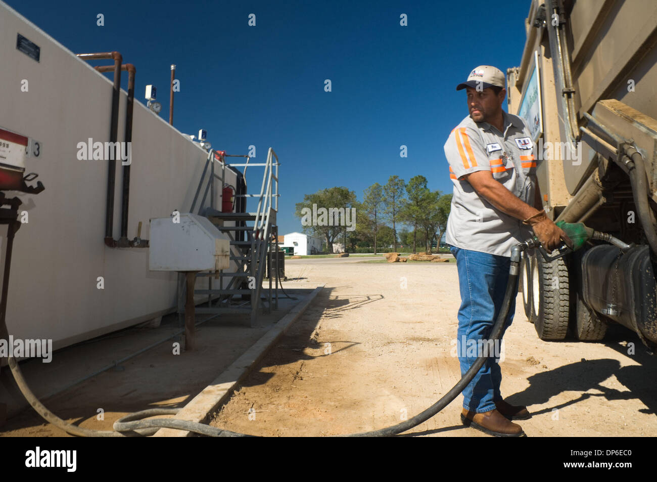 Garbage filling hi-res stock photography and images - Alamy