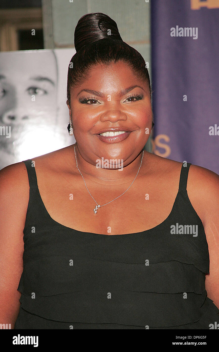 Oct 15, 2006; Los Angeles, CA, USA; Actress MO'NIQUE arriving at the ...