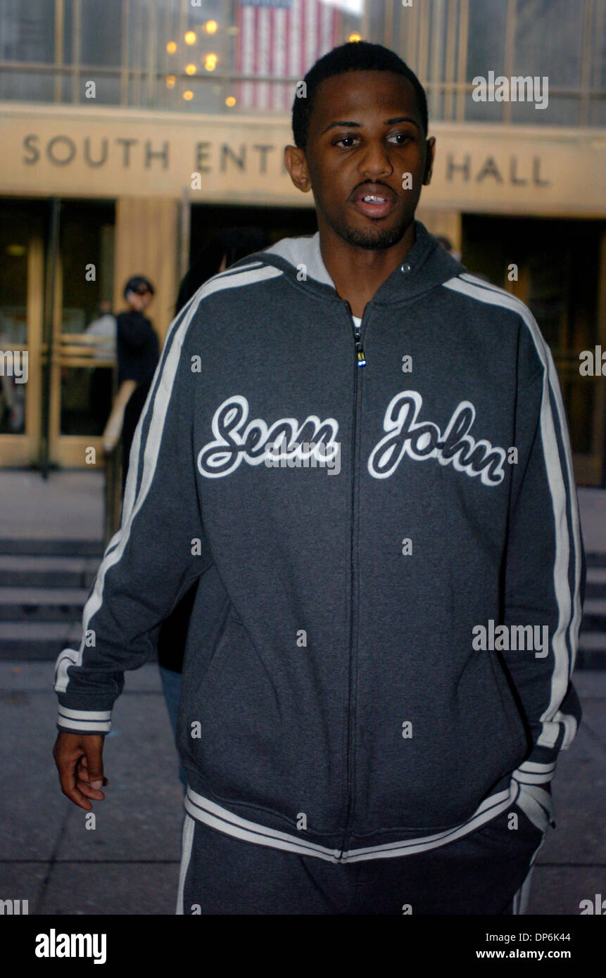 Oct 18, 2006; MANHATTAN, NEW YORK, USA; Rapper FABOLOUS, whose real ...