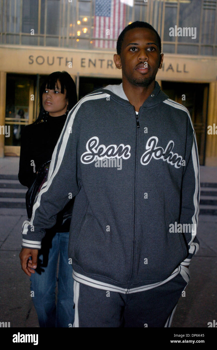 Oct 18, 2006; MANHATTAN, NEW YORK, USA; Rapper FABOLOUS, whose real ...