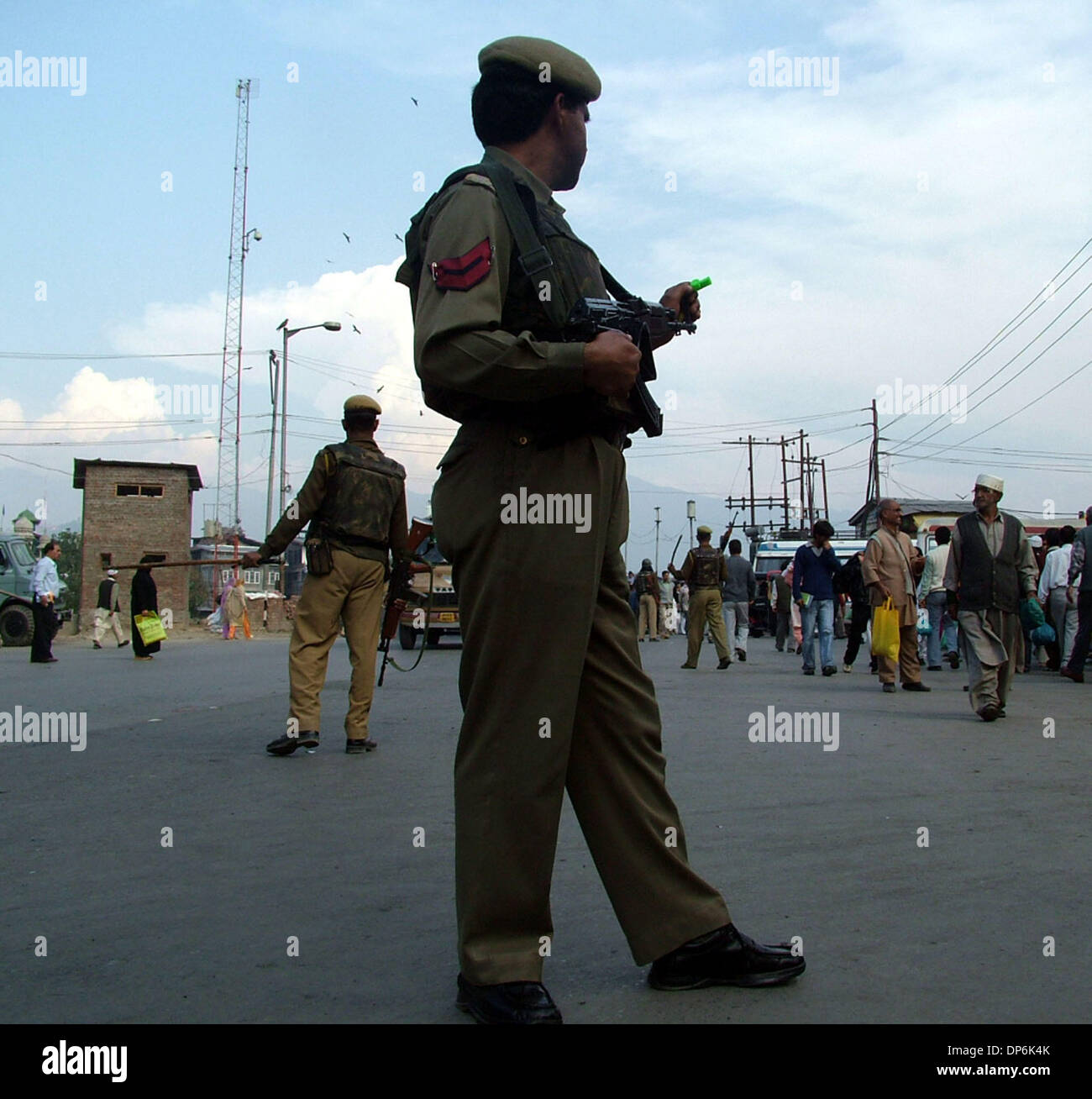 Oct 18, 2006; Srinagar, Kashmir, INDIA; Indian Security forces went on ...